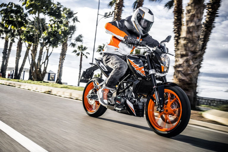 KTM 200 Duke ABS 2019 | Ficha Técnica, Imagens e Preço