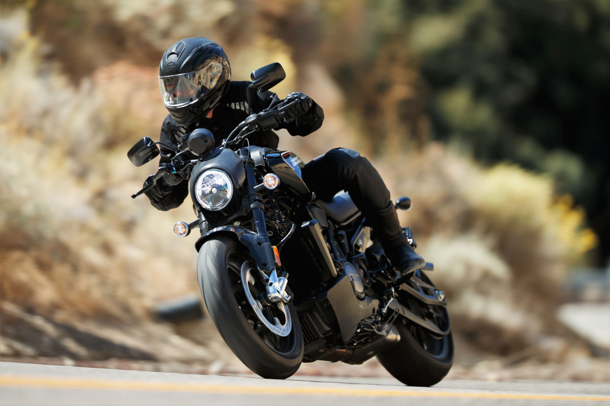 Harley-Davidson revela sua primeira "streetfighter", a Bronx, no EICMA 2019