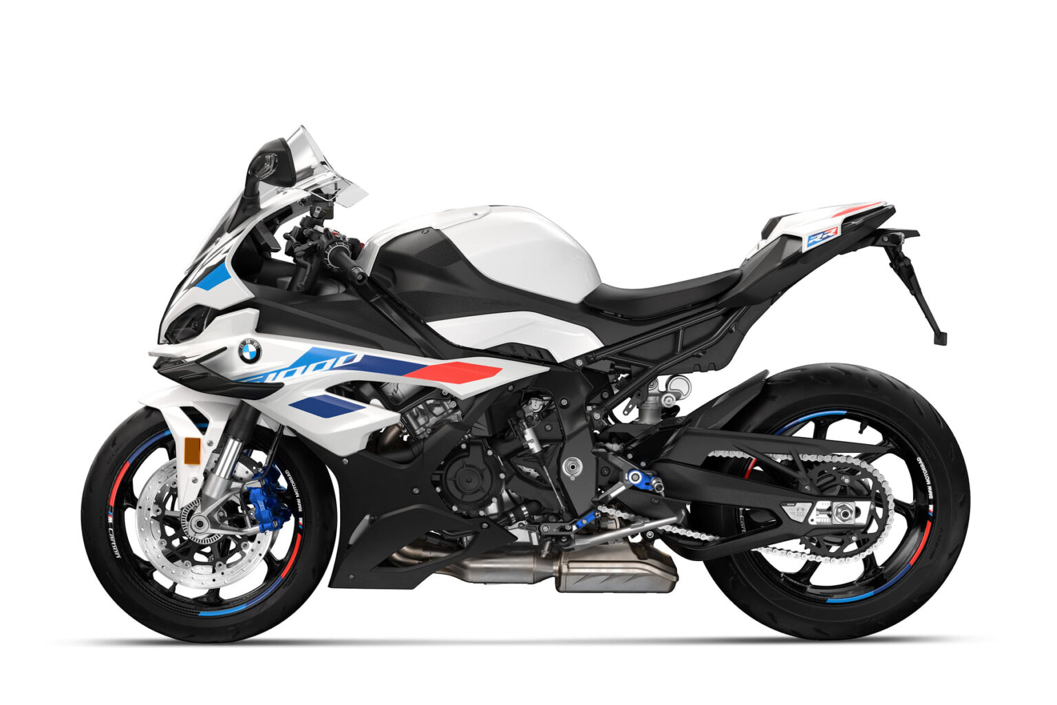 BMW S 1000 RR 2023 ganha asas e motor mais potente para continuar liderando